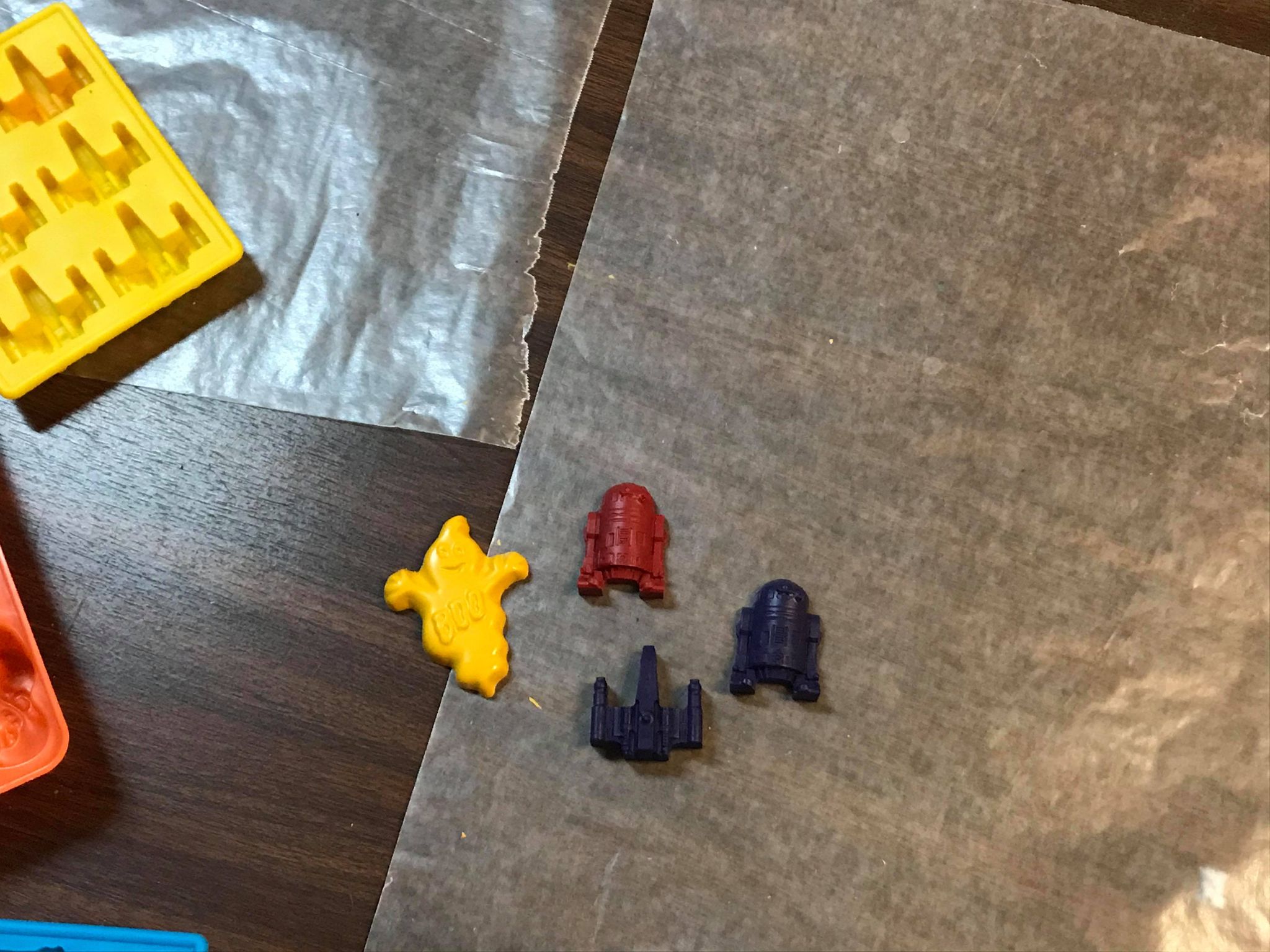 What do you do with broken crayon bits? Don't toss 'em! | The ...