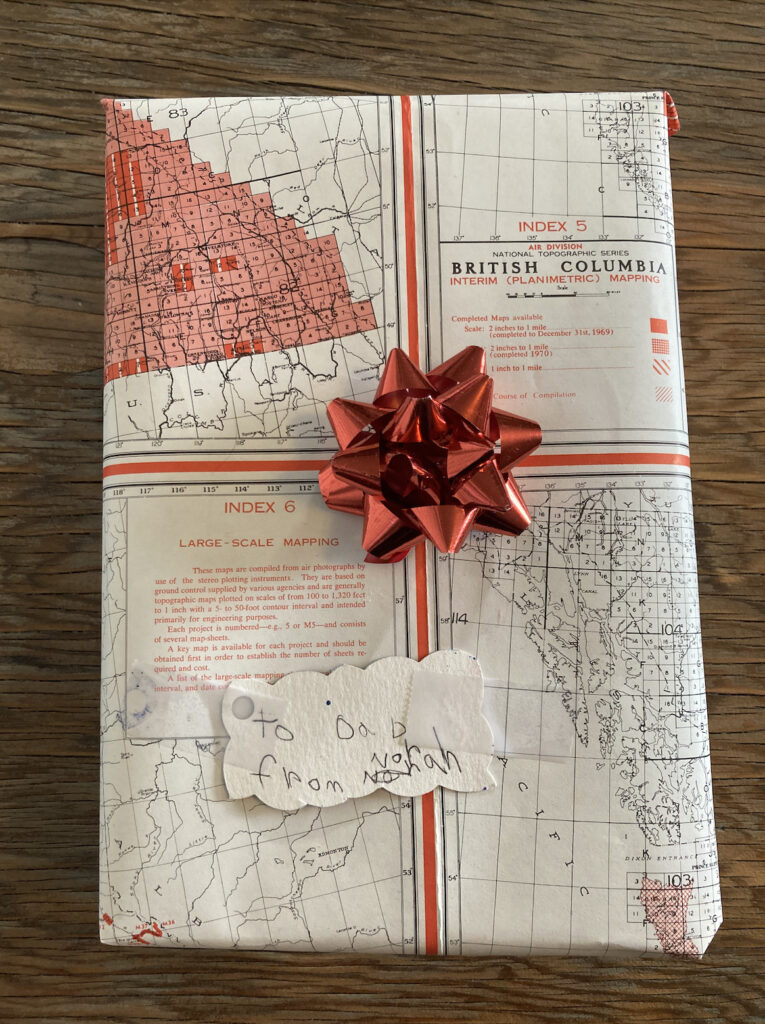 6 Tips for a Low-Waste Holiday Season | The Environmental Center